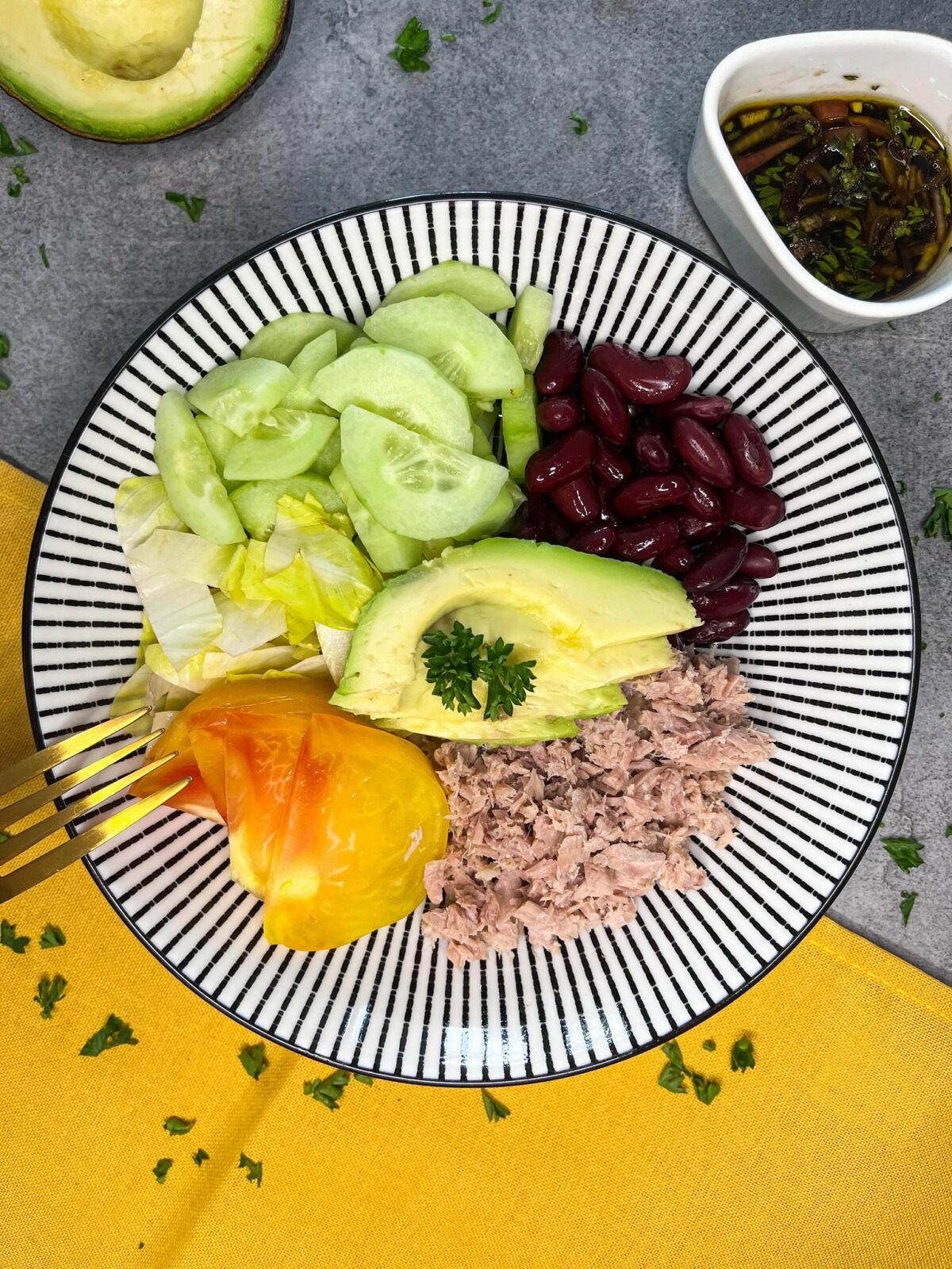 Salade Avocat, Thon & Haricots rouges - IntuiShape